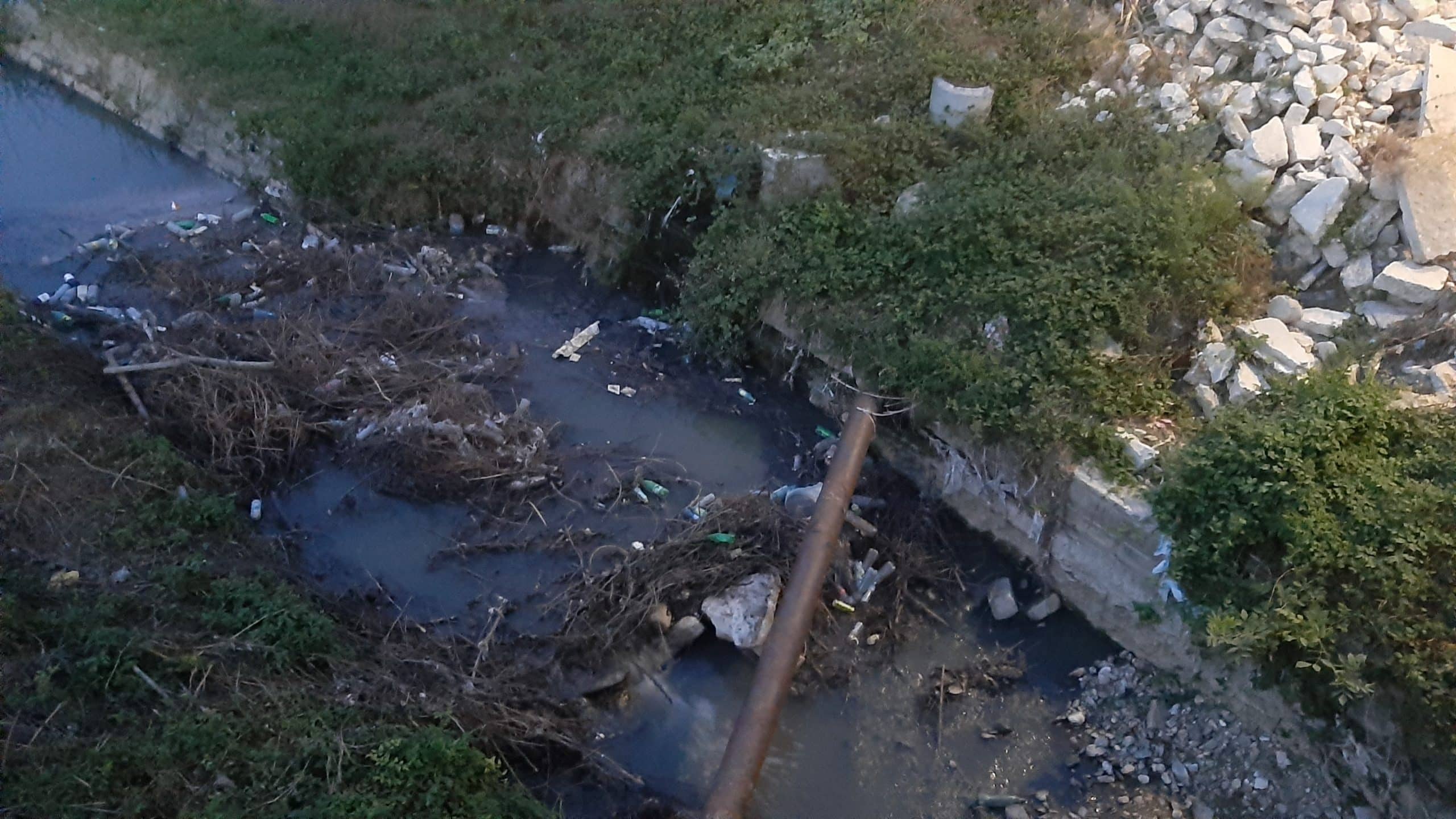 Ekologija i Vranje: Zagađena REKA kod TRAŽNOG CENTRA - InfoVranjske