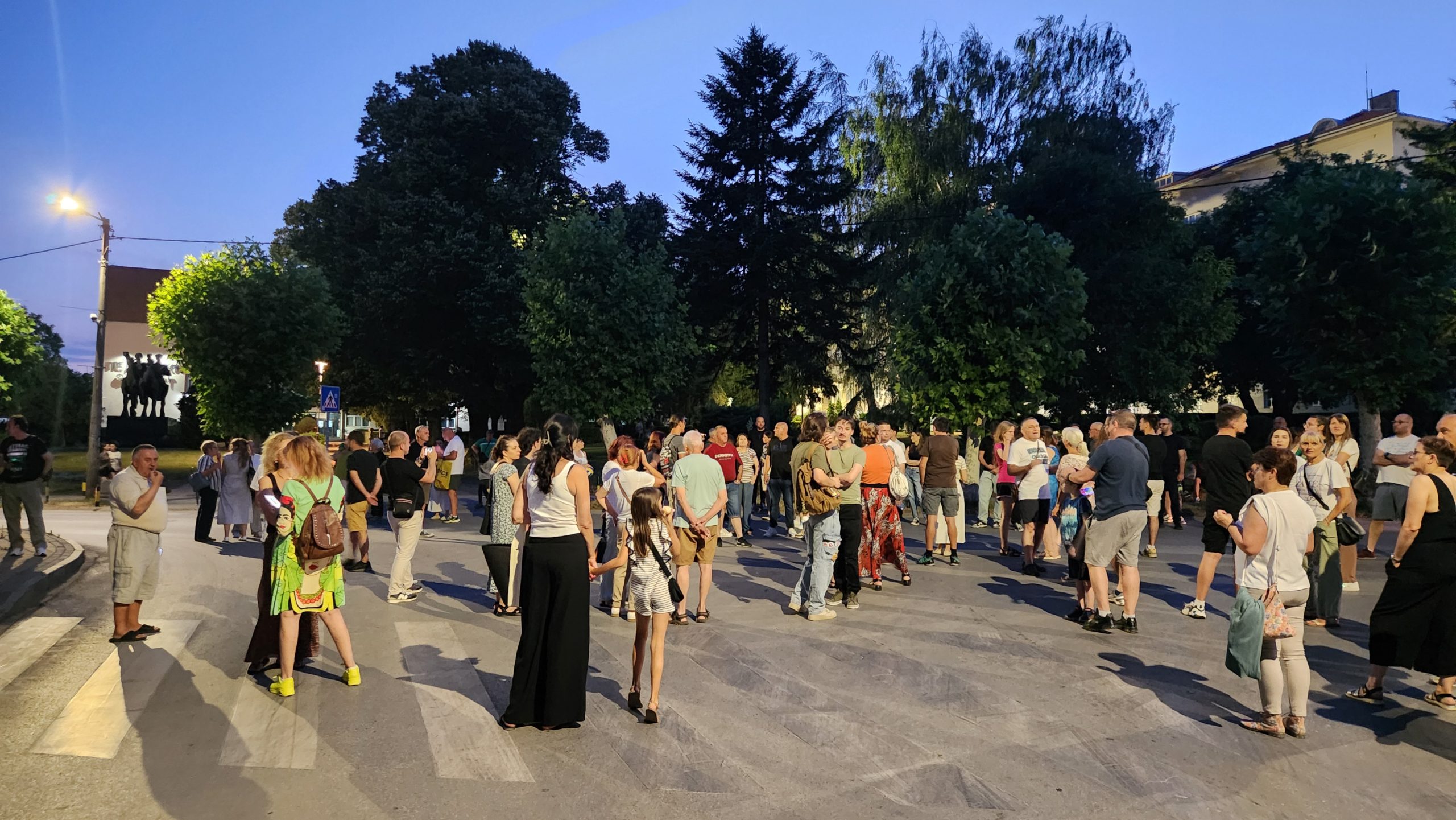 Mladi s juga: Danas Srbije staje - da bi ustala! - InfoVranjske